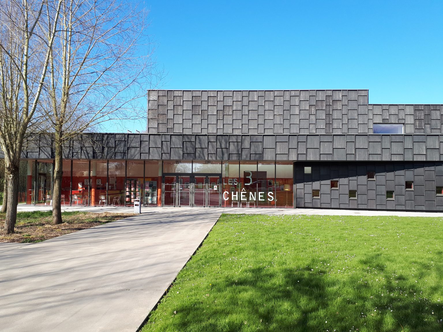 Théâtre Les 3 Chênes – Théâtre des 3 chênes – Loiron/Ruillé